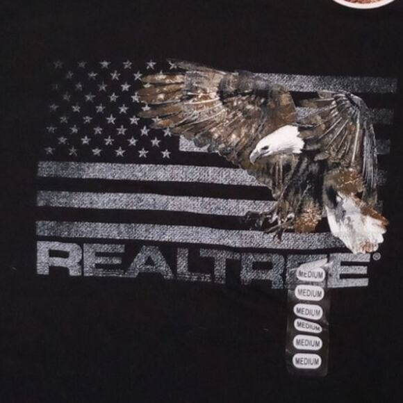 Realtree | Shirts | Mens Medium Realtree Graphic Eagle Flag Ss Tshirt W ...